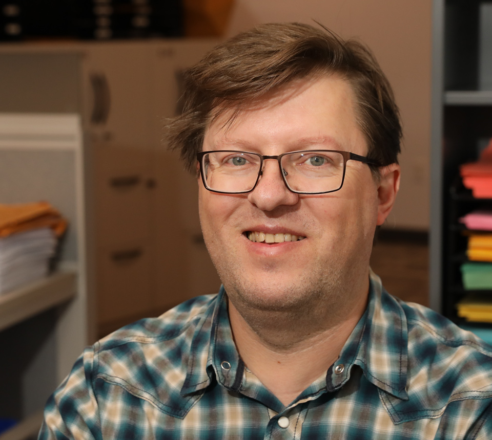 Dmitry Zinoviev, PhD - Suffolk University Dmitry Zinoviev, PhD - Suffolk University