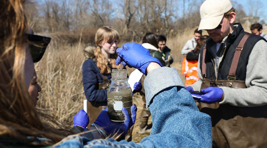 Environmental Science Major & Minor - Suffolk University