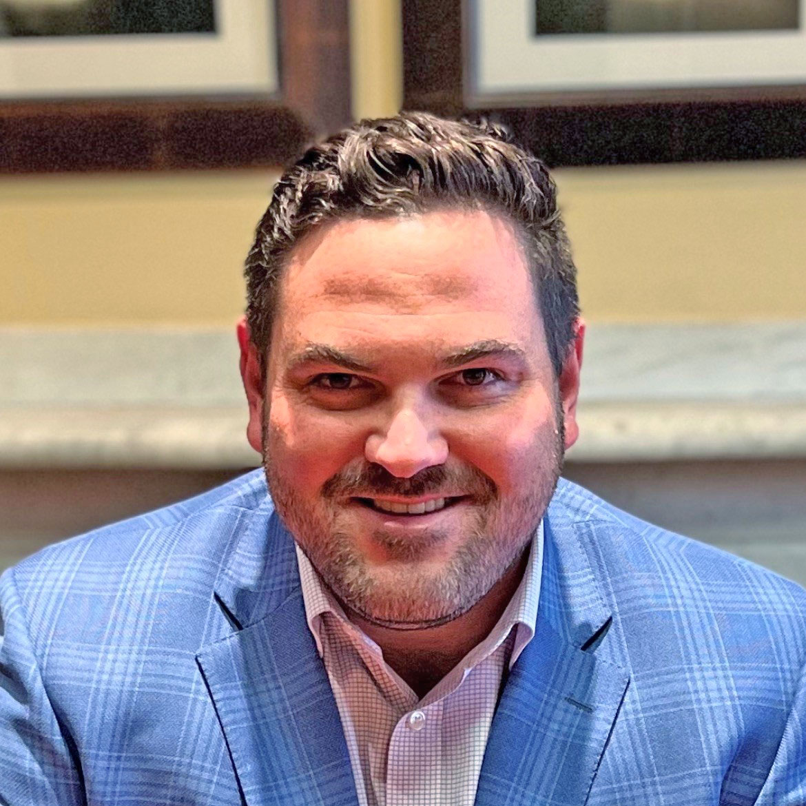 Deans Cabinet - Suffolk University